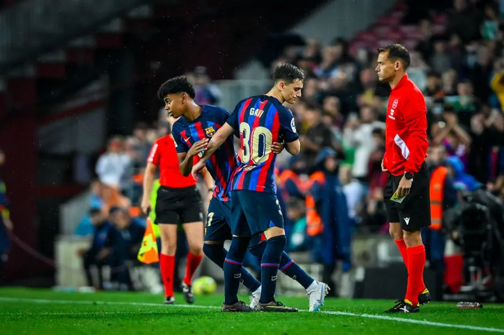 Lamine Yamal : 15 ans et même pas peur - Liga - J32 - FC Barcelone ...