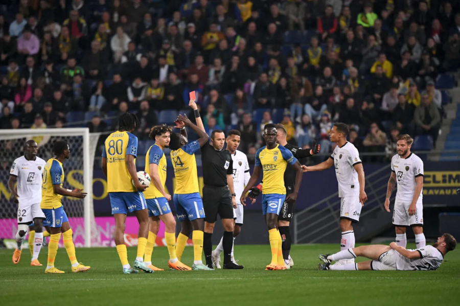 Sochaux : récit d’une « descente aux enfers » - France - Sochaux - 12 ...