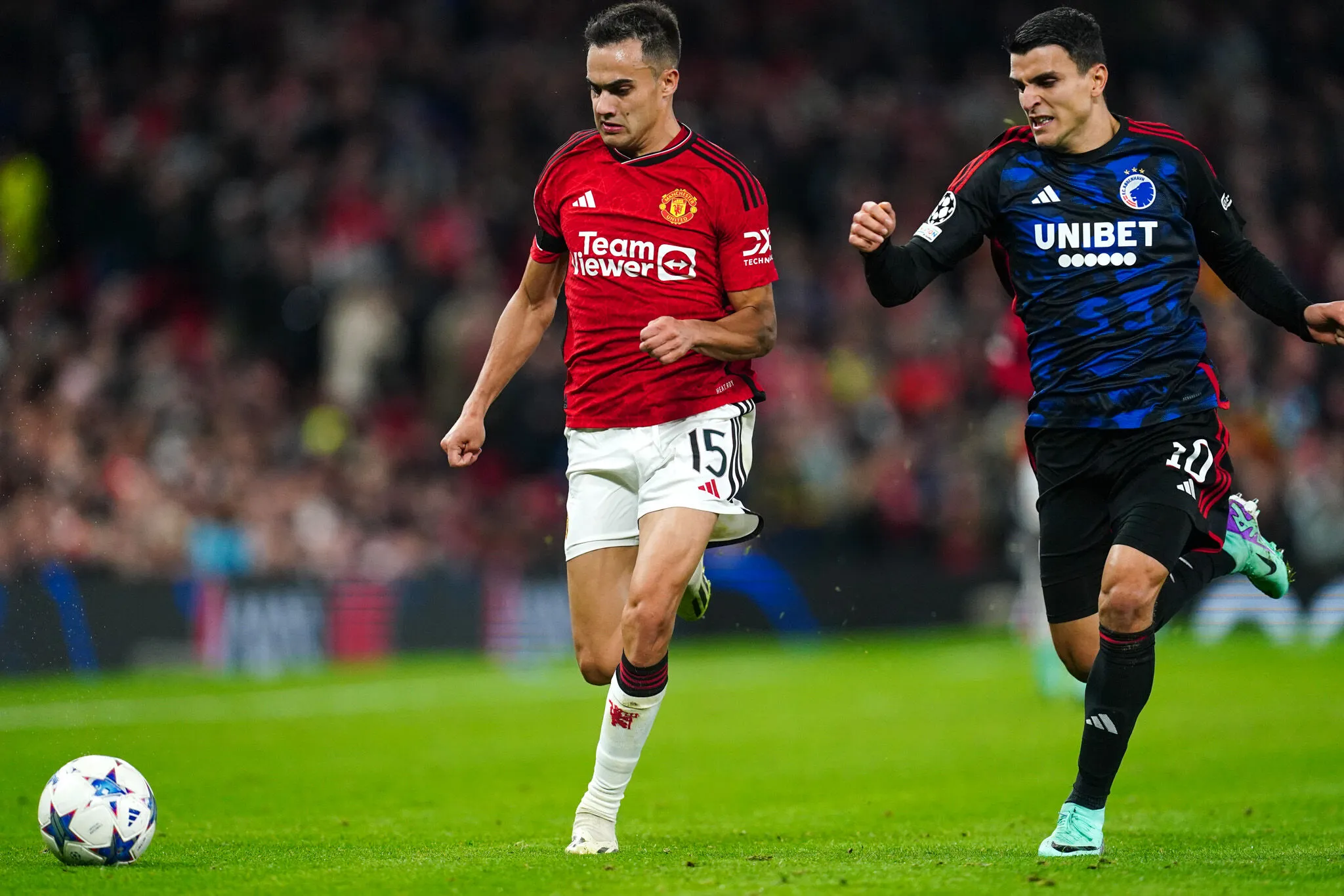 Sergio Reguilón quitte Manchester United - Angleterre - Manchester ...