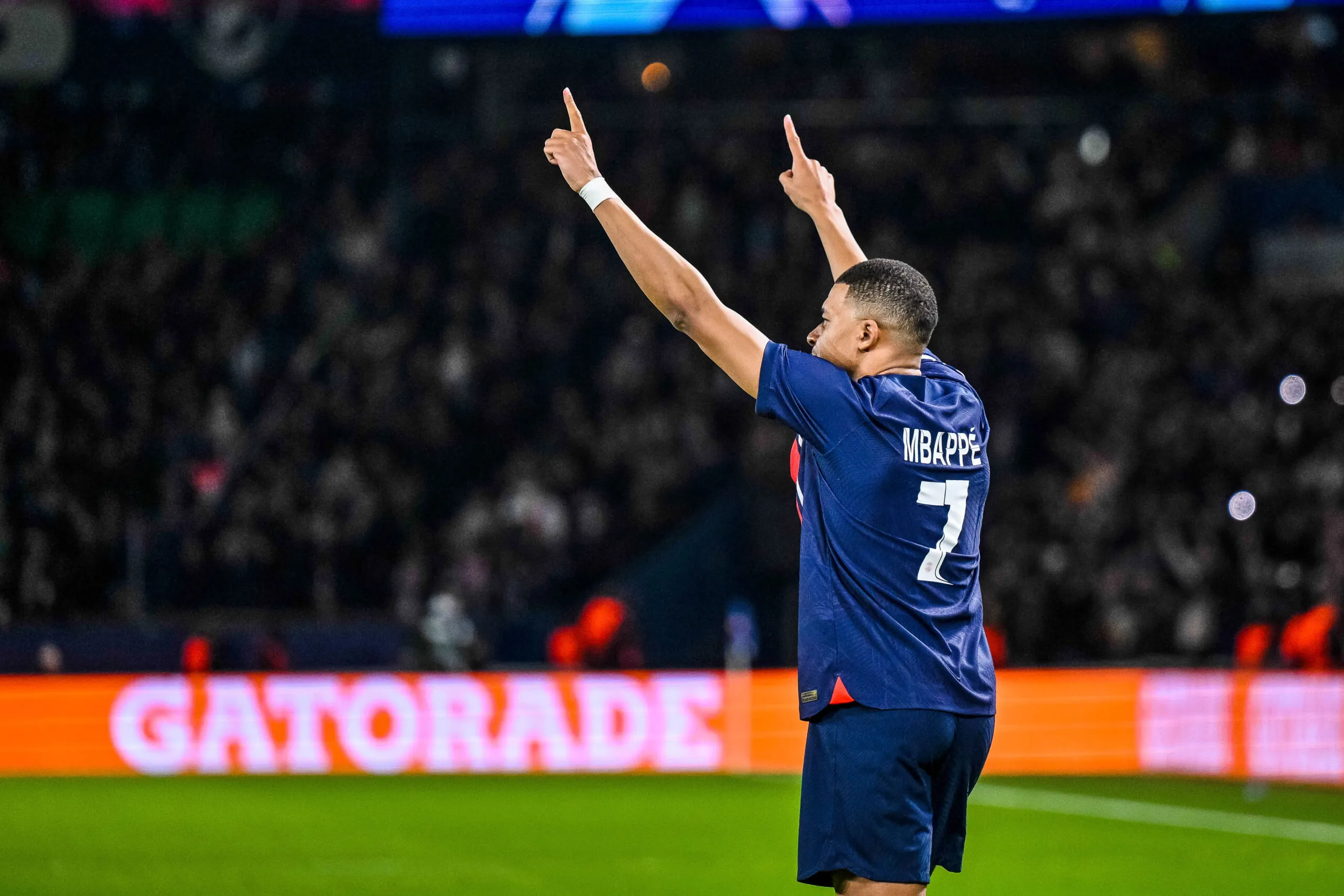 Mbappé et le PSG : un départ vers l'inconnu - France - Paris Saint ...