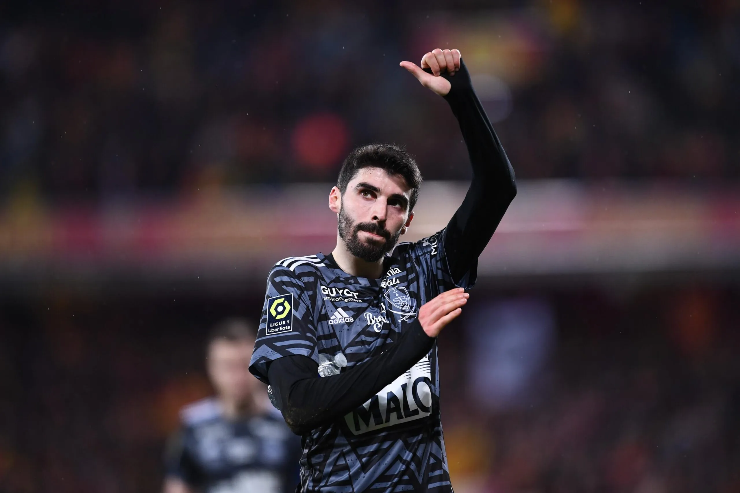 Pierre Lees-Melou élu joueur du mois de février - France - Stade ...