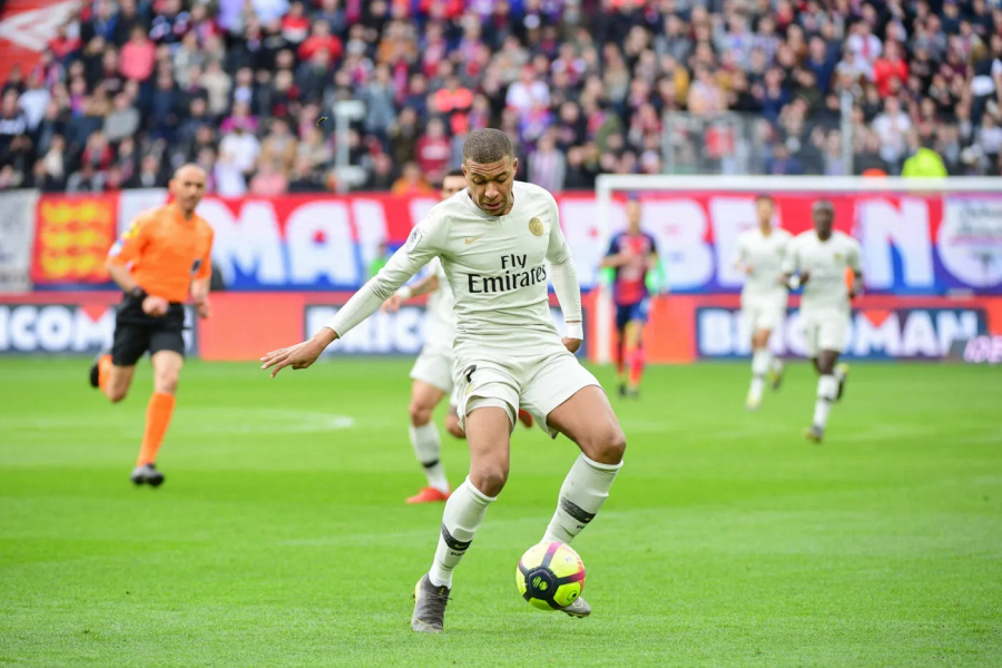 Kylian Mbappé : qui, Caen, comment et pourquoi ? - France - Caen - 30 ...