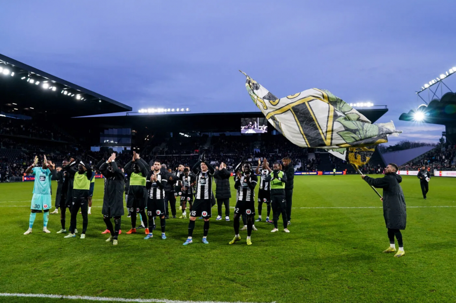 Les joueurs d’Angers vont enfin être payés - France - Angers SCO - 09 ...