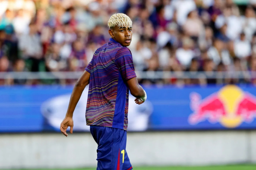 Le joli doublé de Lamine Yamal face à Séoul - Espagne - Barcelone - 31 ...