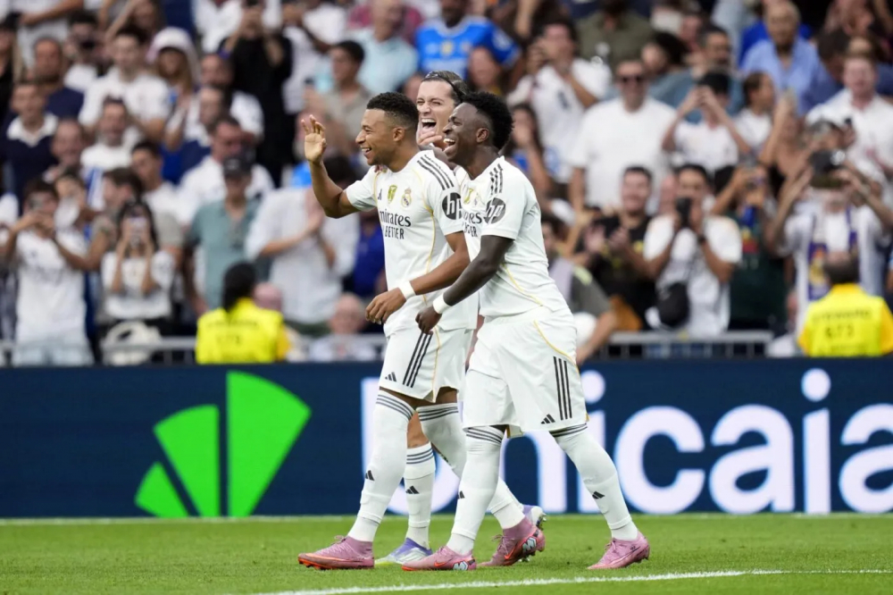 Le Real Madrid enchaîne, Mbappé de nouveau buteur - Liga - J5 - Real ...