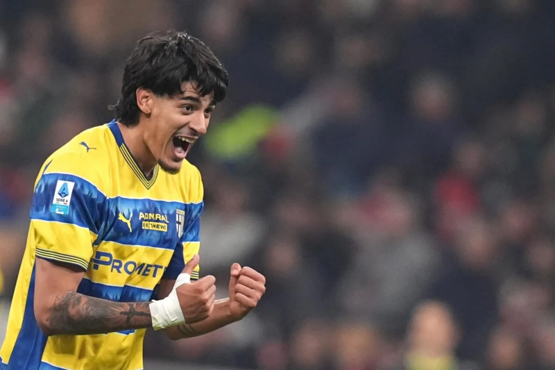 Parme joue un vilain tour à Milan - Serie A - J26 - Milan-Parme (0-1 ...