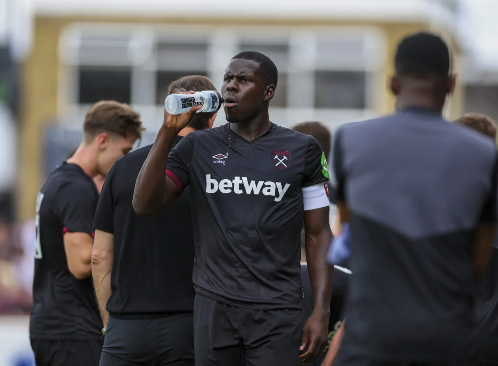 Kurt Zouma rebondit aux Émirats arabes unis - Émirats arabes unis - Al ...