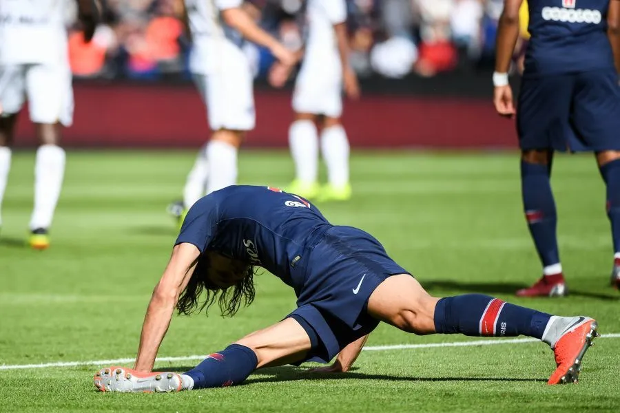 Meunier explique la nouvelle célébration de Cavani - France - 26 Août ...