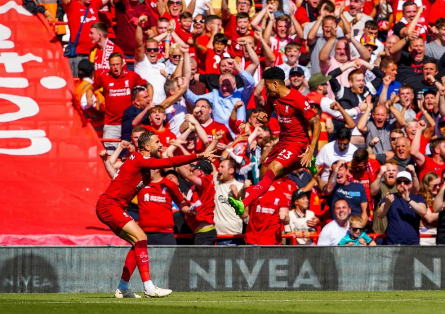 Liverpool réduit Bournemouth en charpie - Premier League - J4 ...