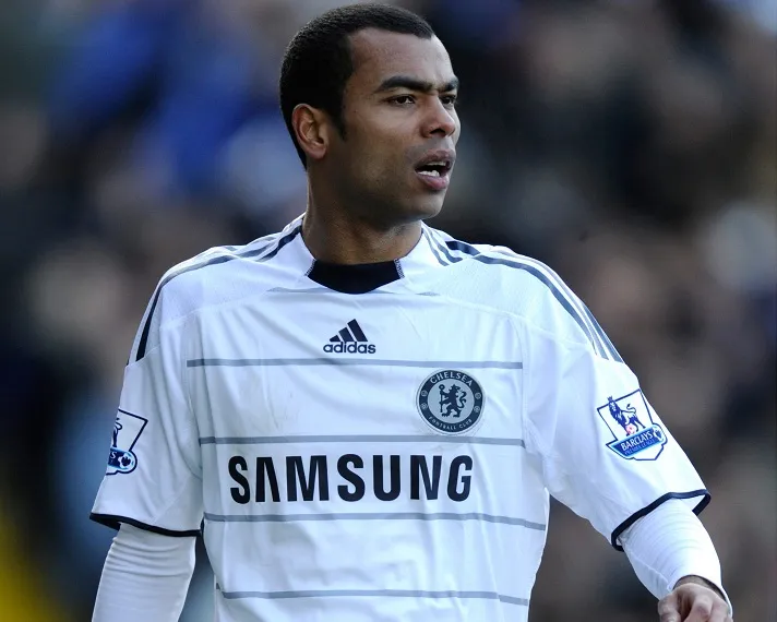 Ashley Cole défend Arsenal - Premier League - Arsenal - 12 Juil. 2012 ...